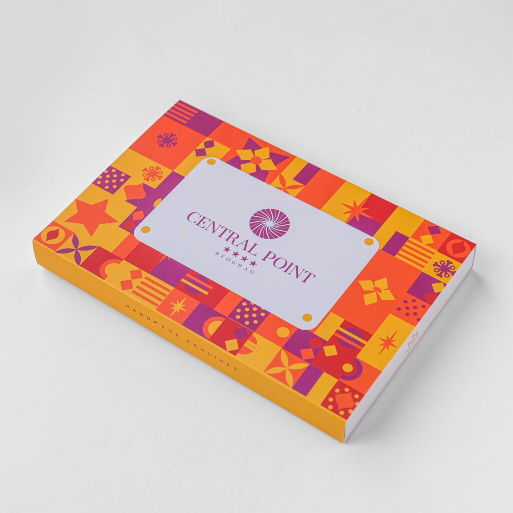 15 Pralina gift box : Mandarina Cake Shop